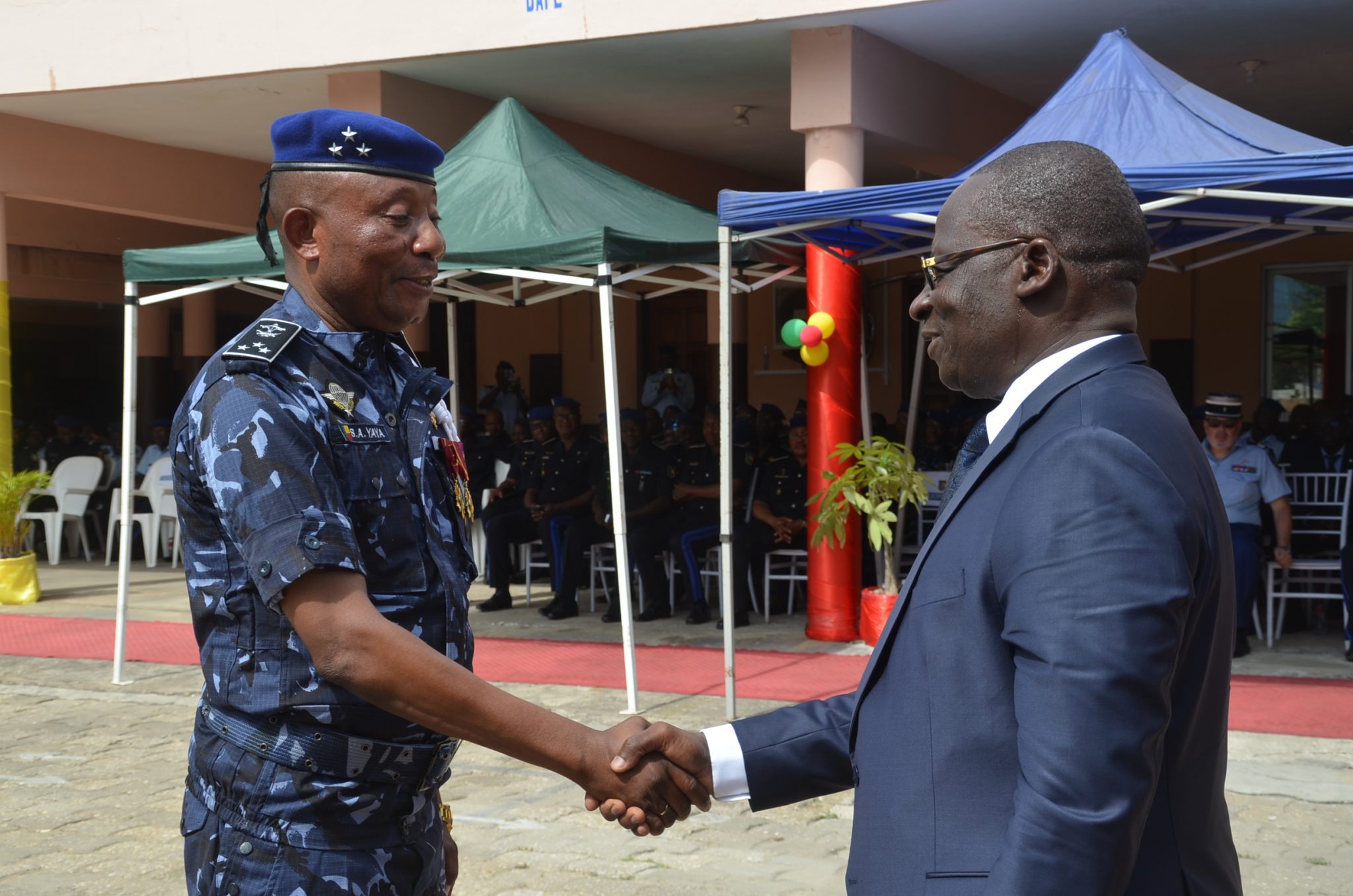 Cérémonie de port du galon d’Inspecteur général de Police de première ...